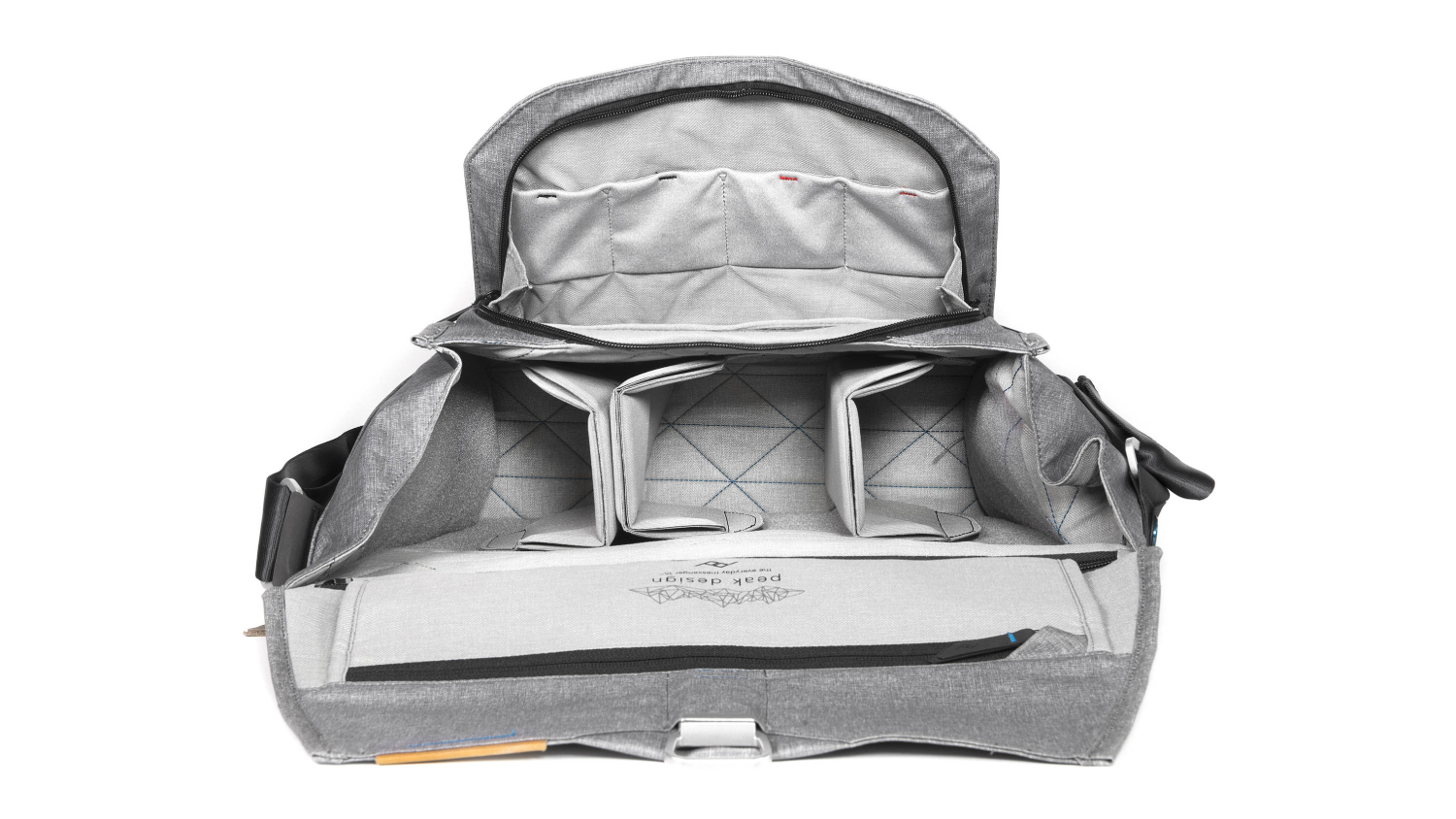 Peak Design | Harvey Norman New Zealand