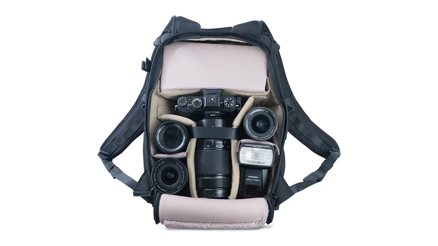 Vanguard Veo GO 42M Camera Backpack - Black | Harvey Norman New Zealand