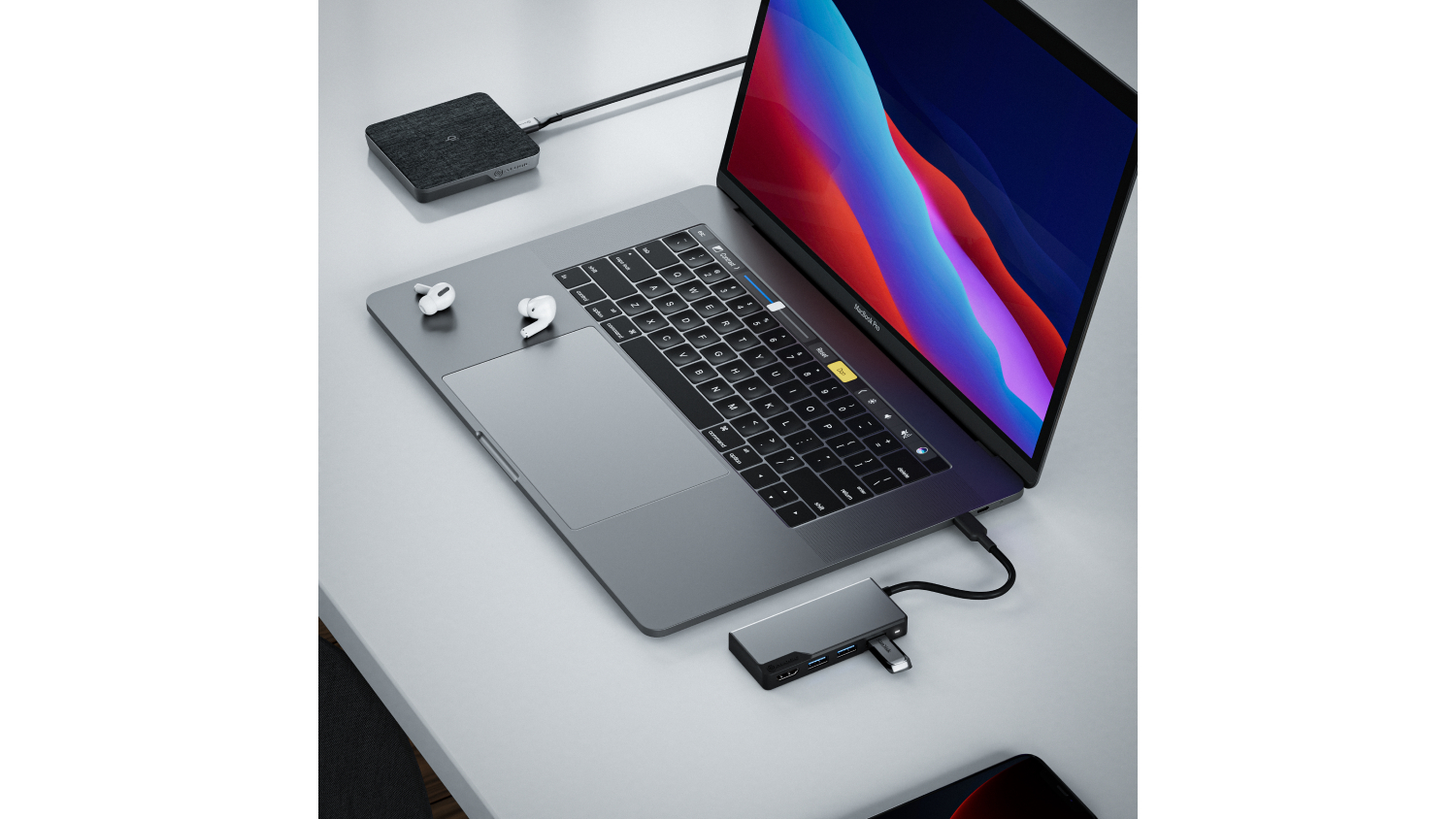 Alogic Fusion Core USB-C to 5-in-1 Multiport Hub with 100W Power ...